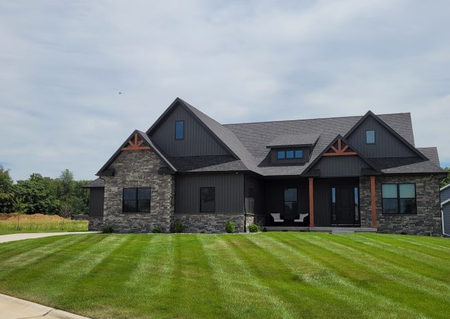 Brick, stone, and building materials supplier in the Quad Cities